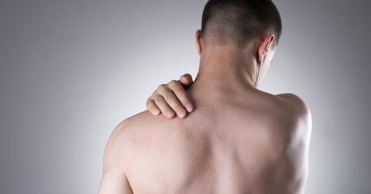 Ways To Treat Shoulder Subluxation - HealthierHer.com