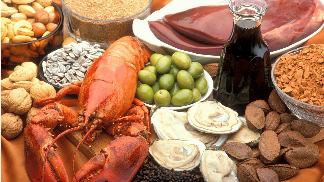 Symptoms Of A Selenium Deficiency - HealthierHer.com