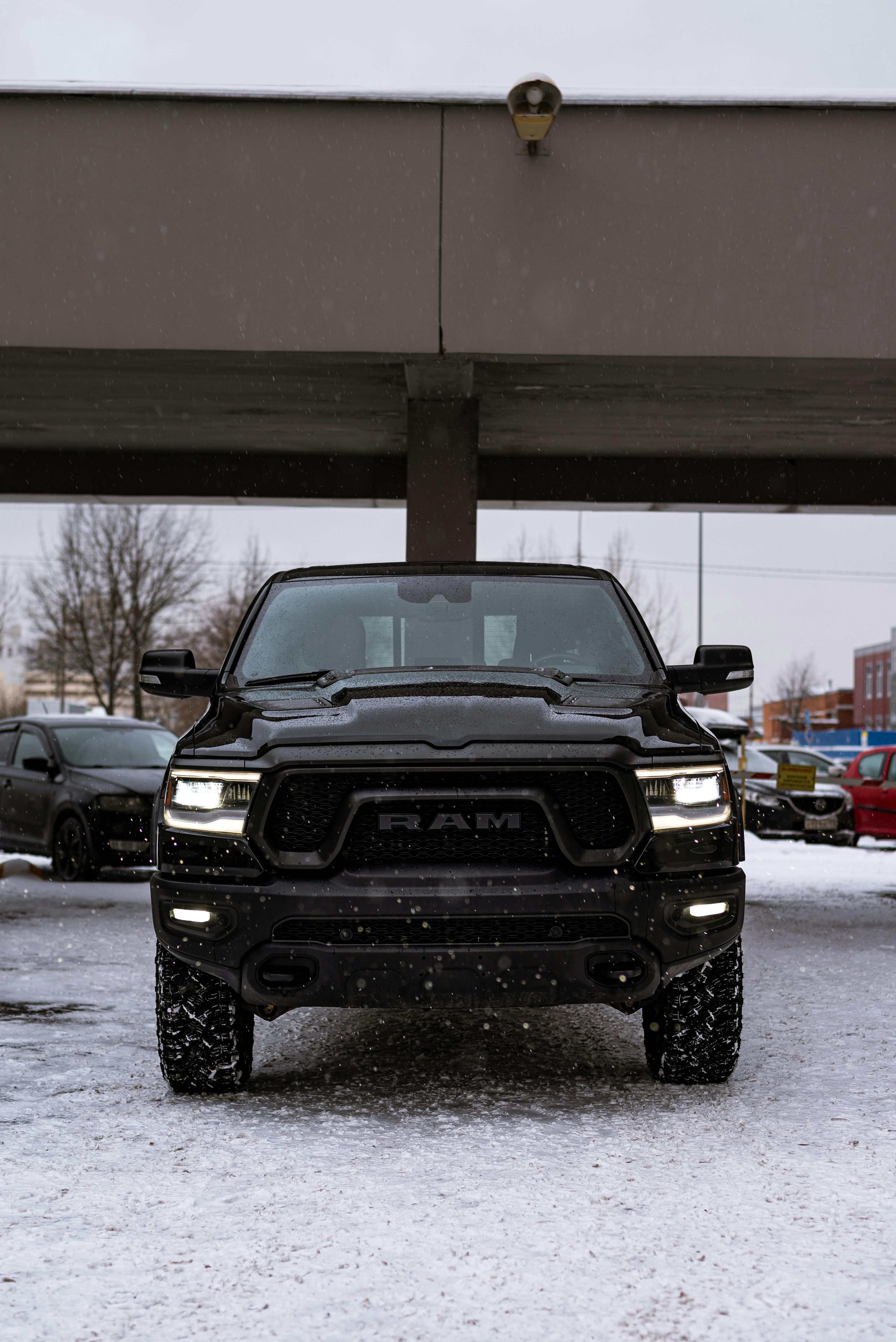 RAM 1500 Night Edition – Models, Top Features, and Pricing ...