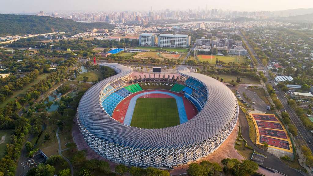 24 Stadiums Around the World That Transform Into Completely Different ...