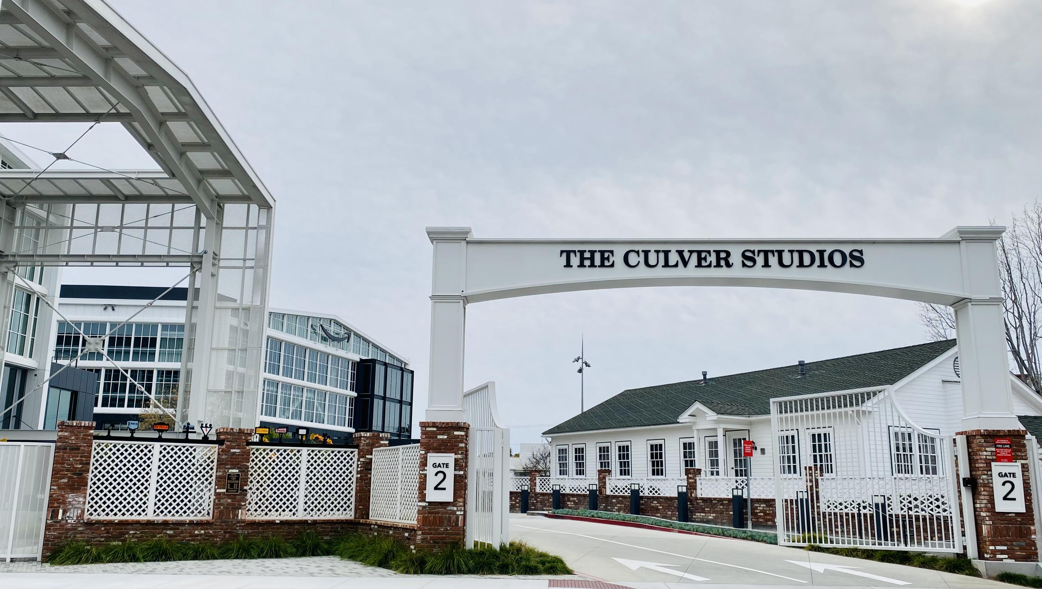 21 Hollywood Filming Locations with Seriously Chilling Vibes ...